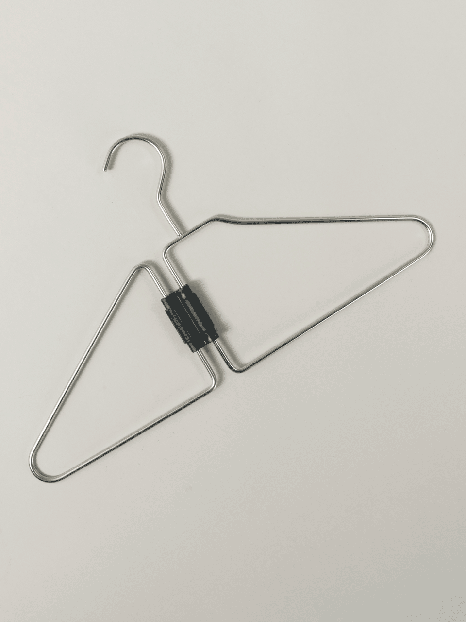 THE COAT HINGER – Yetch Studio